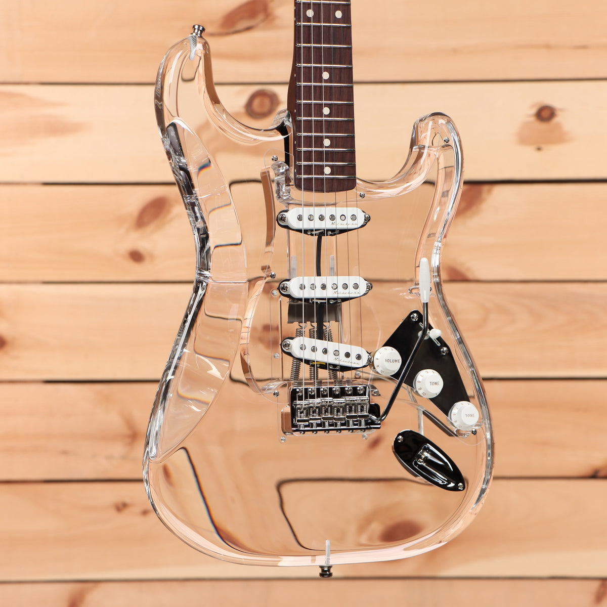 Fender Custom Shop Masterbuilt Acrylic Stratocaster - Clear – Righteous ...