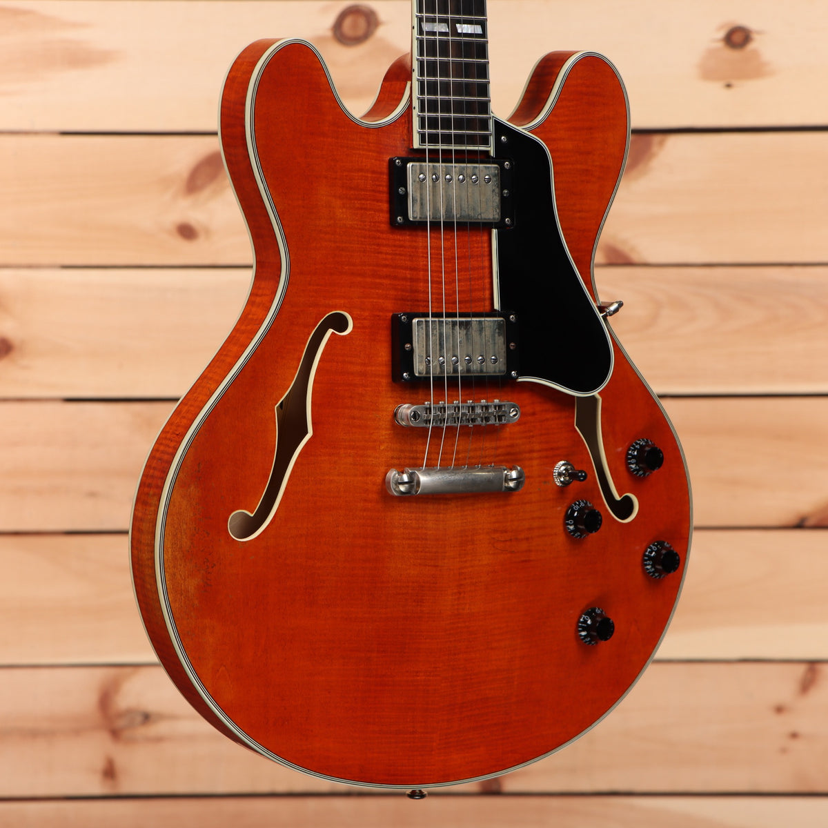 Eastman T59/v - Antique Amber – Righteous Guitars