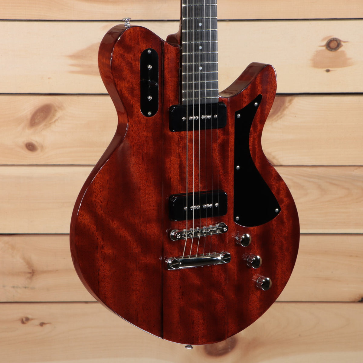 Eastman Juliet P-90 - Vintage Red – Righteous Guitars
